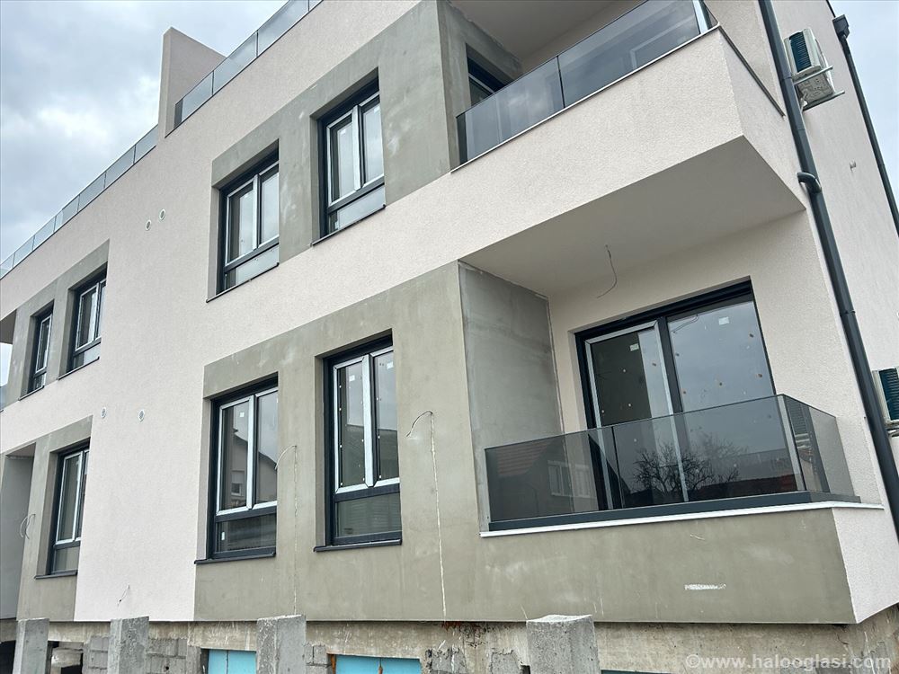 Novogradnja, Surčin 50m2 2.0 VPR | Halo Oglasi