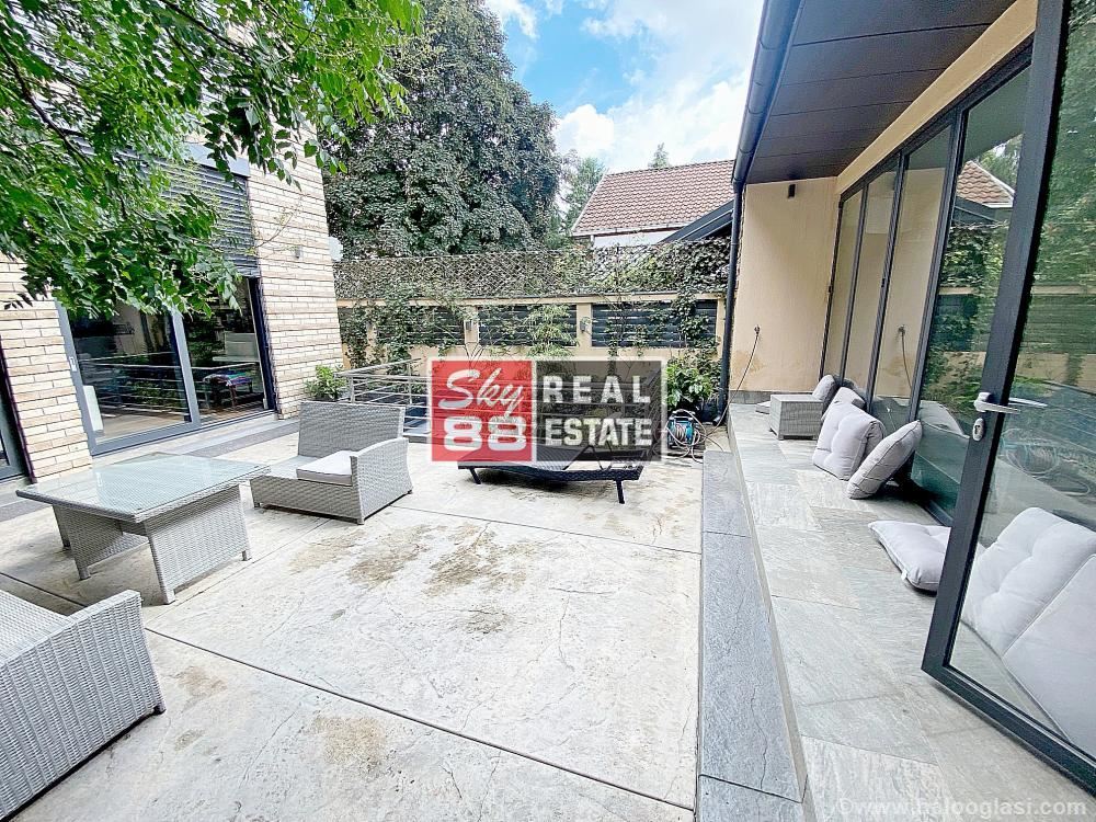 Senjak ,Seher, luksuzna vila, rezidencijalna zona, | Halo Oglasi