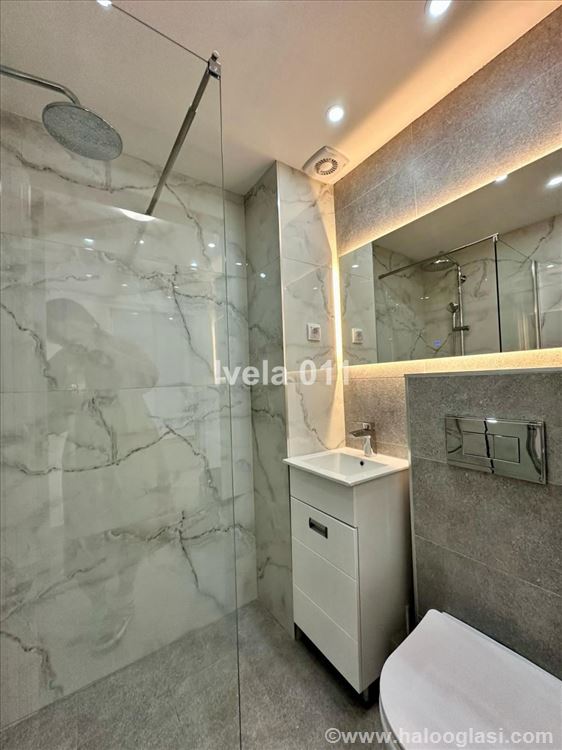 Luks stan - kod Opštine Voždovac ID#3612 | Halo Oglasi