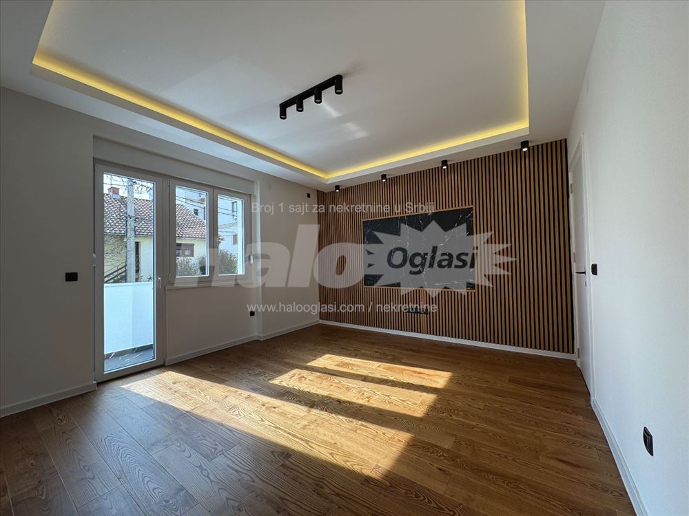 Lux 3.0, park Šumice, parking | Halo Oglasi