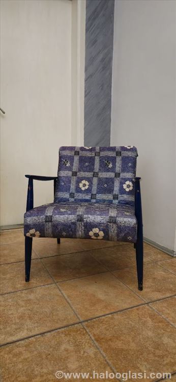 Retro fotelja | Halo Oglasi