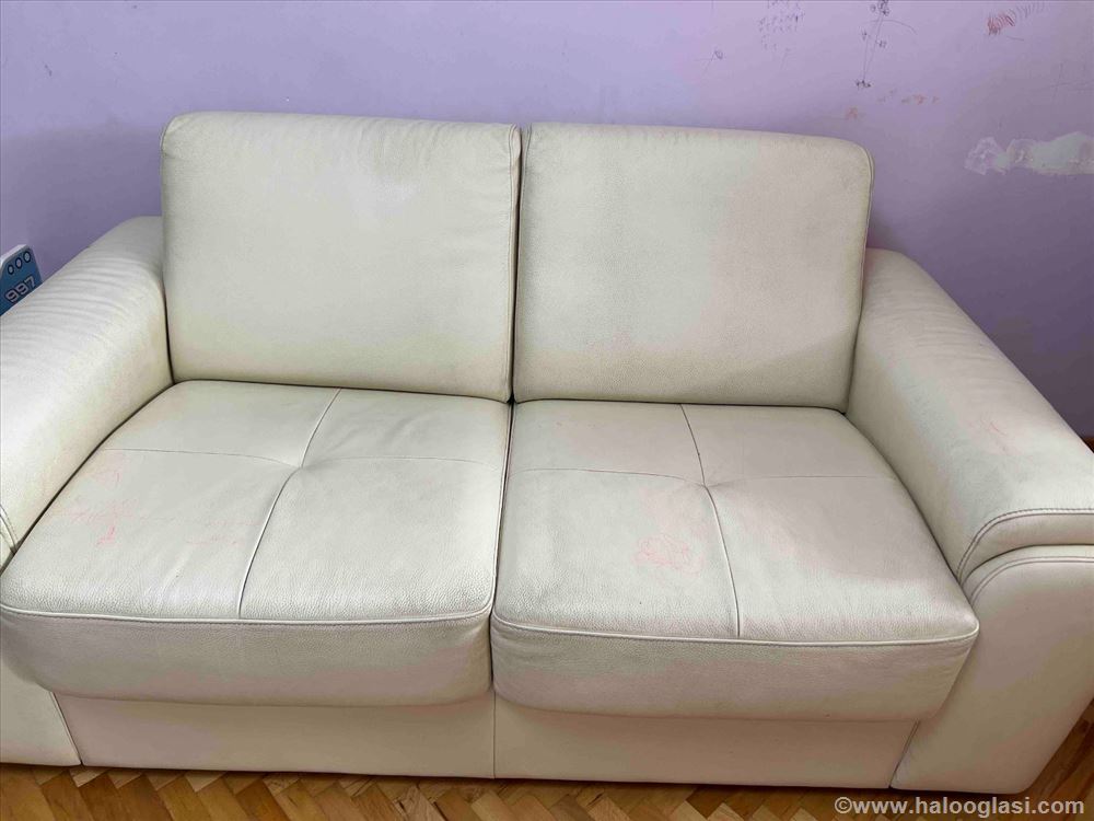 Simpo kožni dvosed, dečiji krevet i fotelja | Halo Oglasi