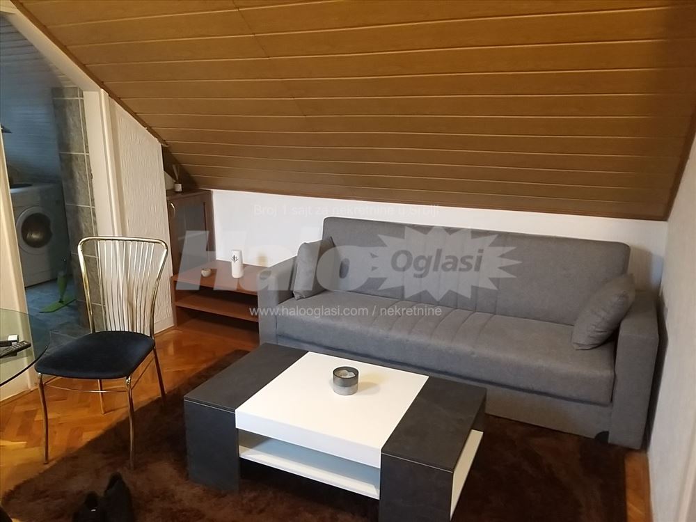 Trosoban,Filmski Grad opremljen renoviran,male rez | Halo Oglasi