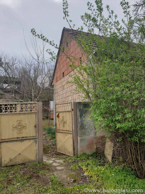 Novi Slankamen Janda kuća 93m2 Hitno | Halo Oglasi