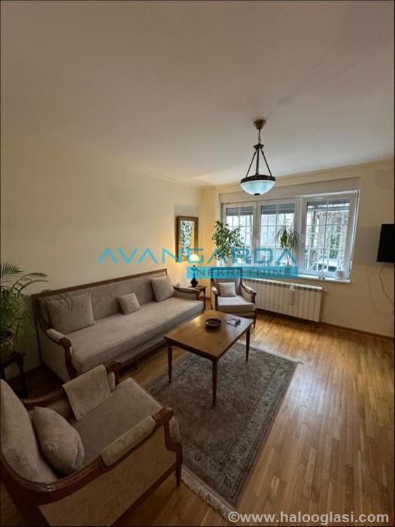 Crveni krst ID#42971 | Halo Oglasi