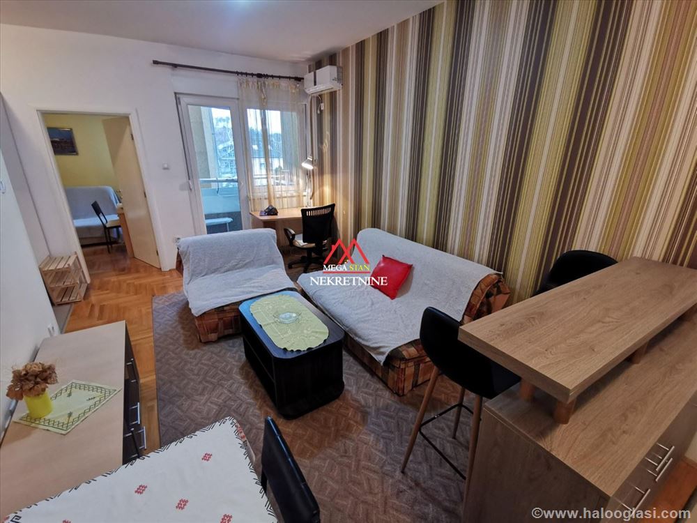 Jednoiposoban stan - 42m2 - Grbavica | Halo Oglasi