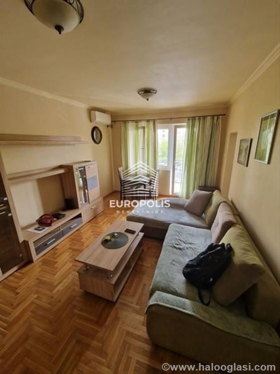 1.0 Filmski grad ID#7387 | Halo Oglasi