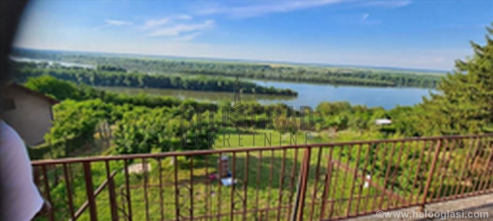 Lepa kuća na Dunavu | Halo Oglasi