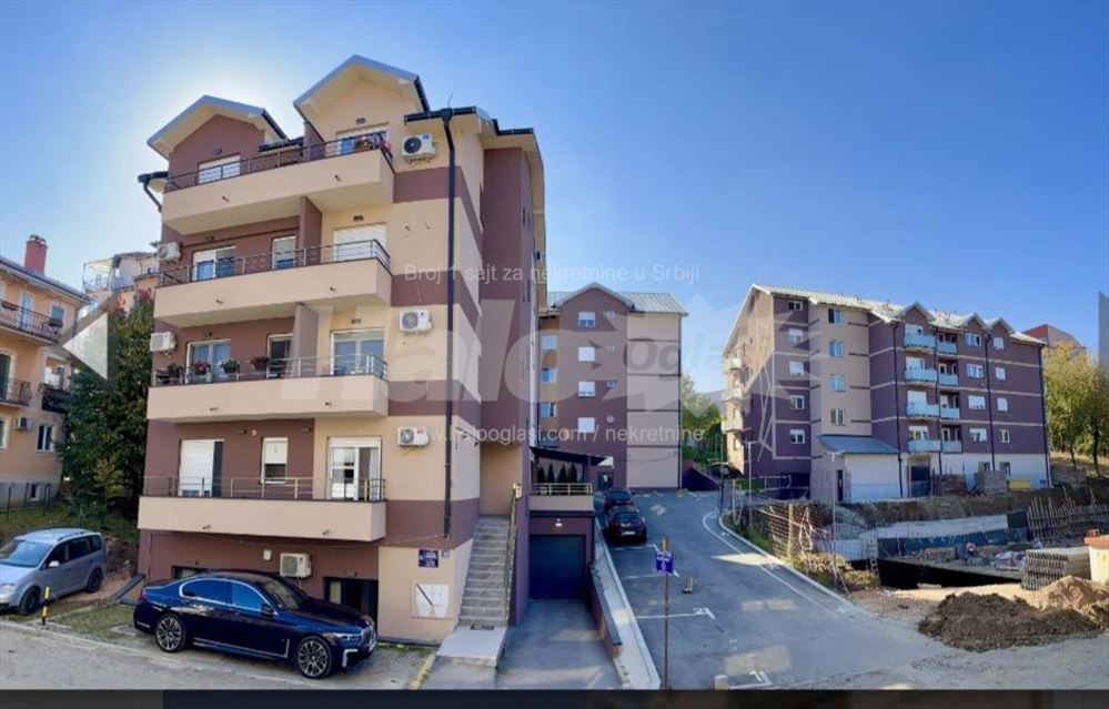 Banjica Novogradnja | Halo Oglasi