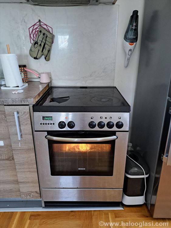 Bosch električni šporet inox | Halo Oglasi
