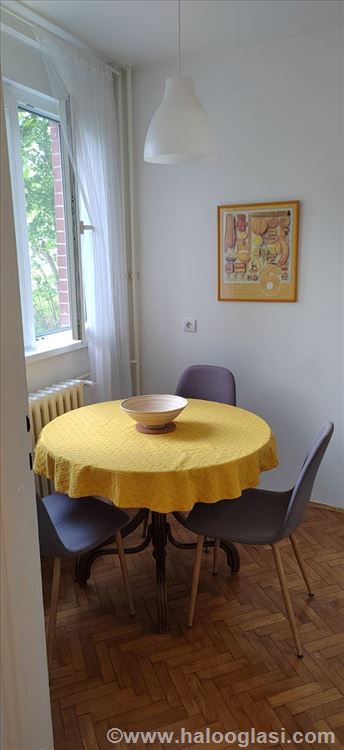 Šumice UKNJIŽEN odmah useljiv stan | Halo Oglasi