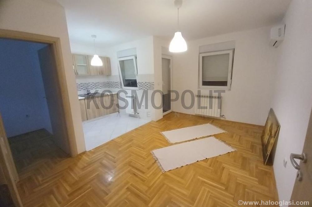 Beograd, Zemun polje, Stan, 1.5, 32m2 | Halo Oglasi