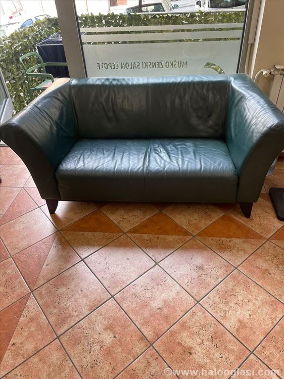 Dva dvoseda i fotelja boks koza | Halo Oglasi