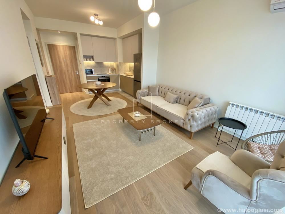 BW Scala, lux, odmah useljiv, garažno mesto ID#383 | Halo Oglasi