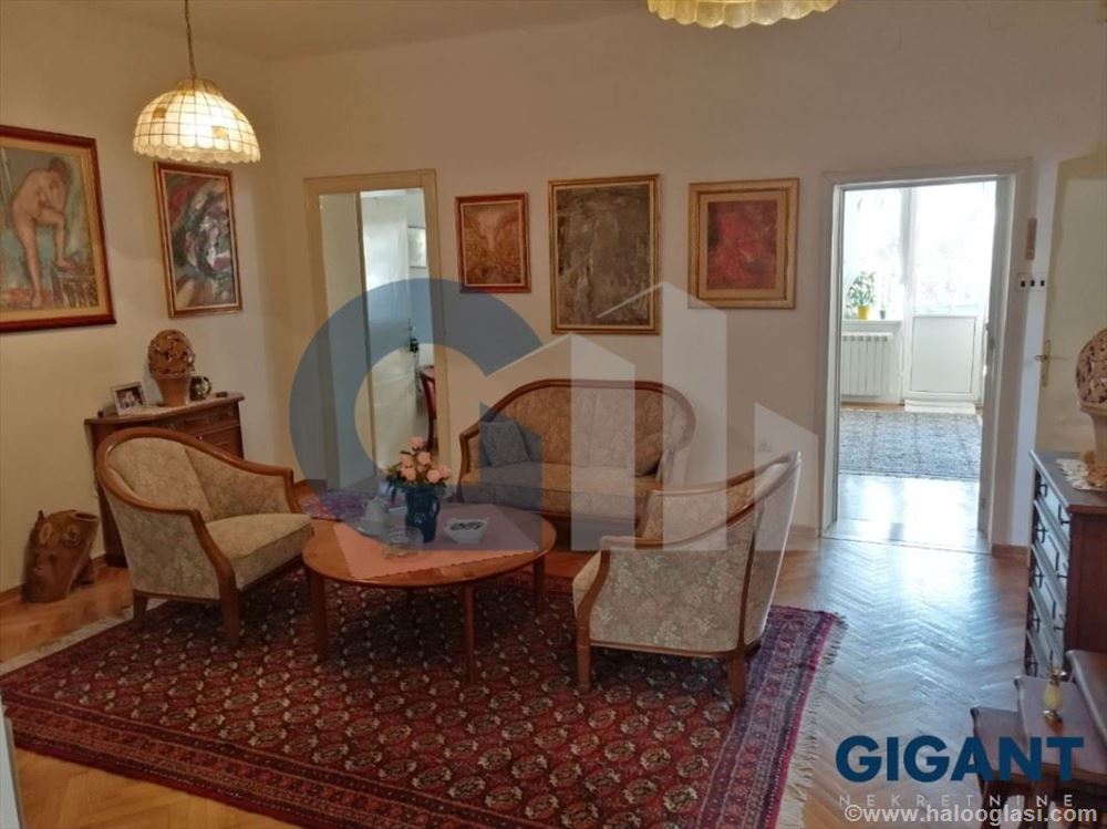 Đeram pijaca, 70m2, I, cg, salonac | Halo Oglasi