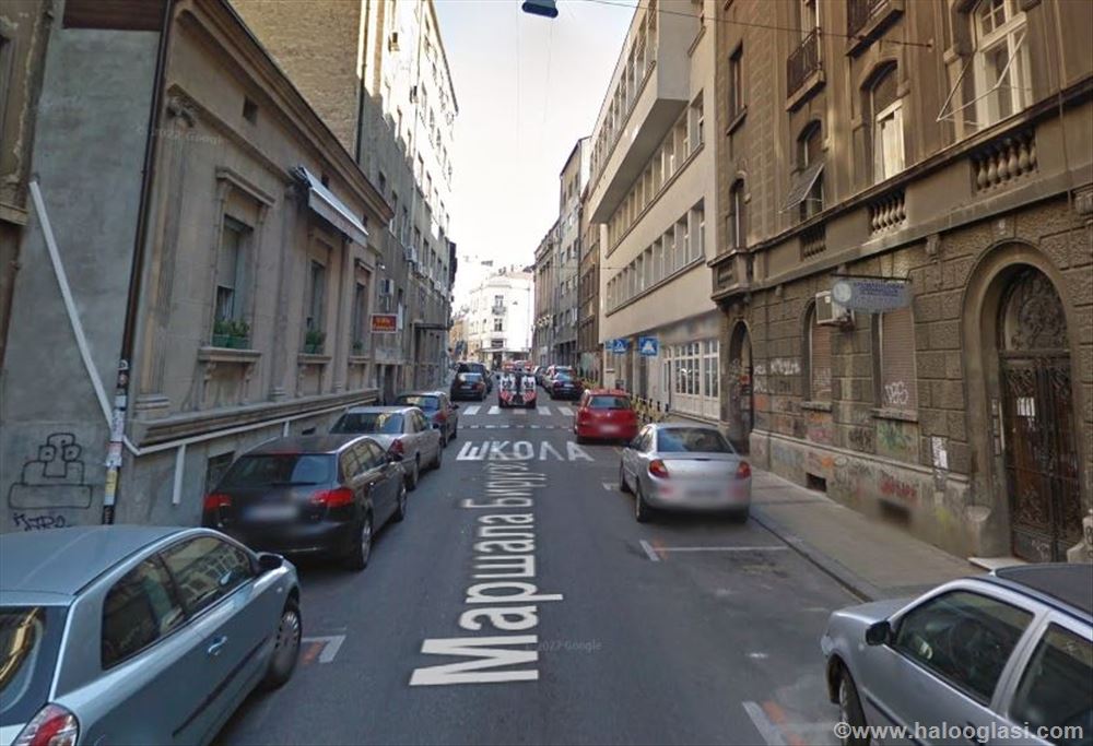 Topličin venac, renoviran 3.0 stan | Halo Oglasi