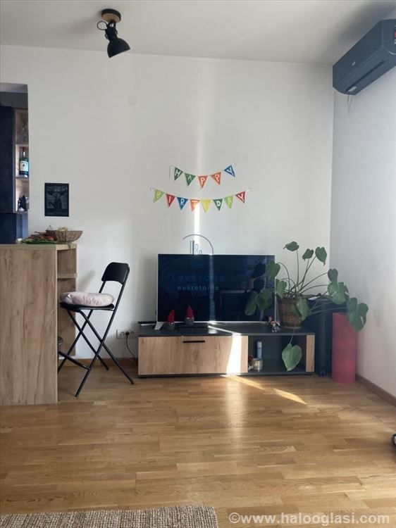 Karaburma, Vojvode Micka Krstića, 38 m2 | Halo Oglasi