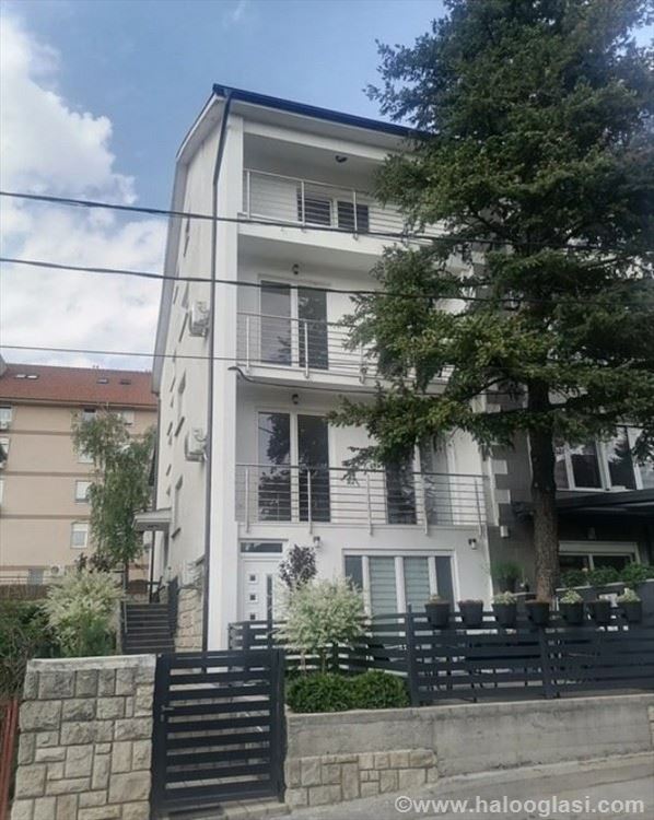 Beograd, Kanarevo brdo | Halo Oglasi