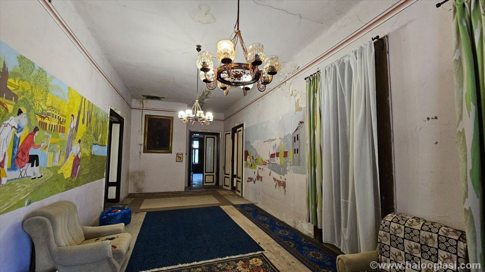 Perlez centar- 7.0 kuća | Halo Oglasi