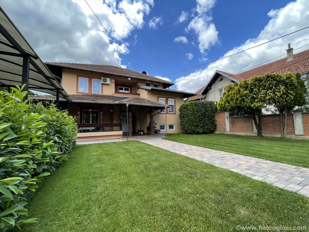 Plavi horizonti, kuća na prodaju, Zemun | Halo Oglasi