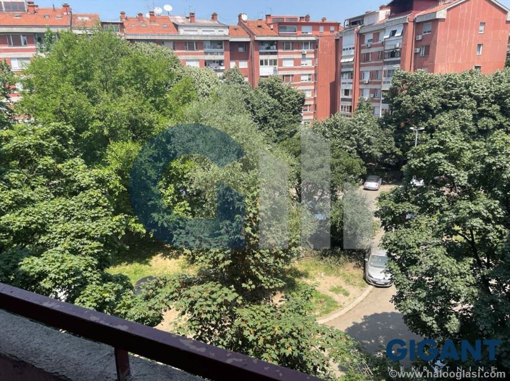 Braće Jerković, 65m2, III, cg | Halo Oglasi