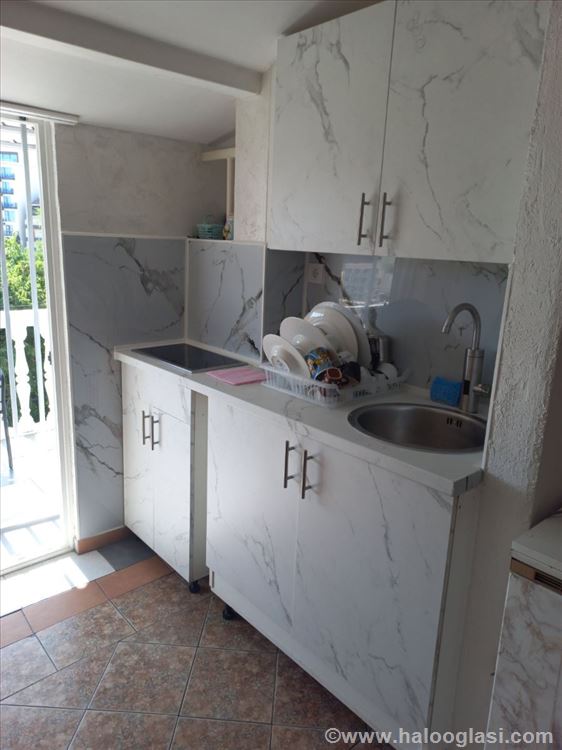 Bečići, apartman | Halo Oglasi