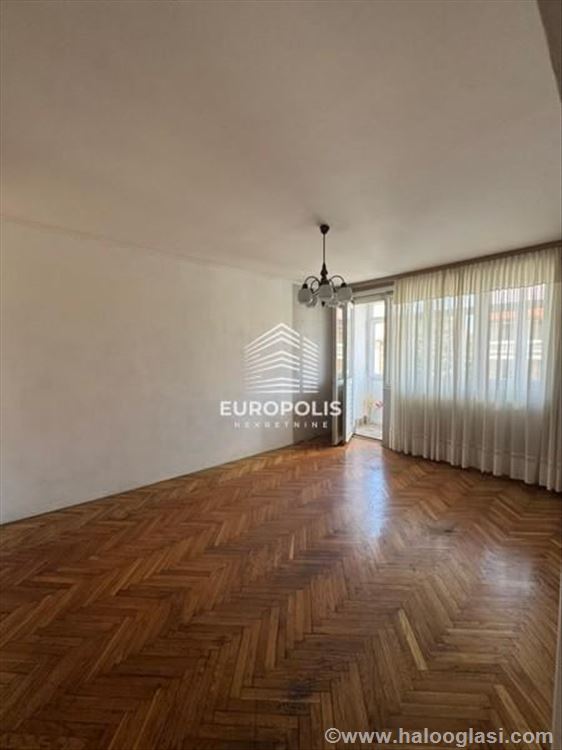 Spasovdanska, Žarkovo, Čukarica ID#7869 | Halo Oglasi