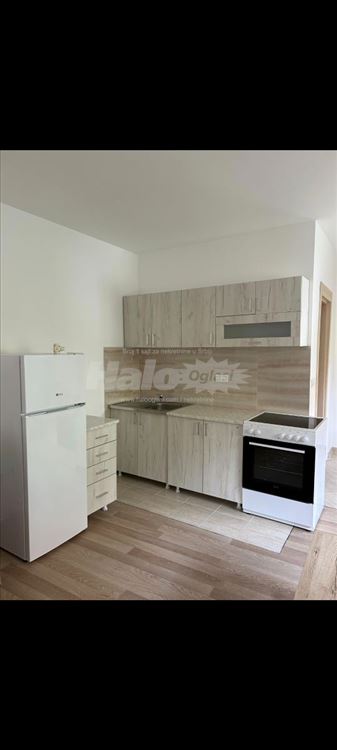 Stan 35 m2 Zemun | Halo Oglasi