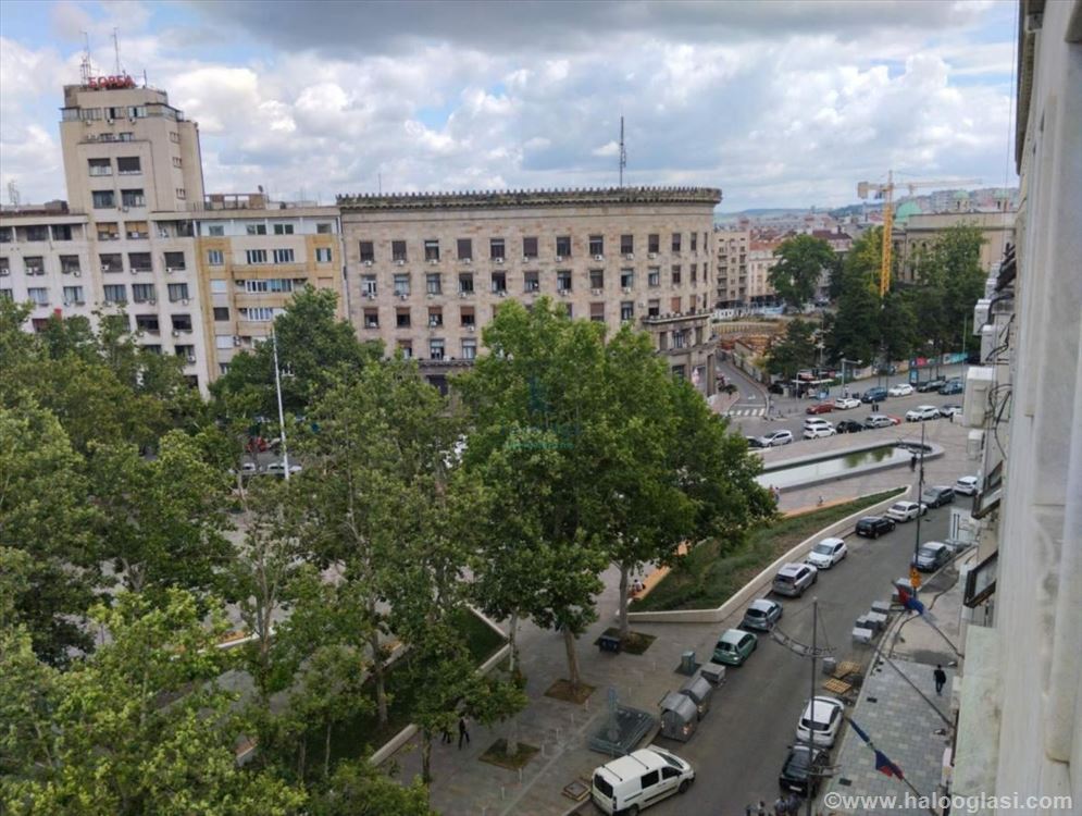 Terazije, Trg Nikole Pašića, 40 m2 | Halo Oglasi