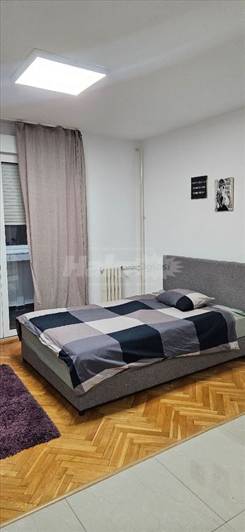 Izdajem garsonjeru u centru Sajkaska 27 | Halo Oglasi