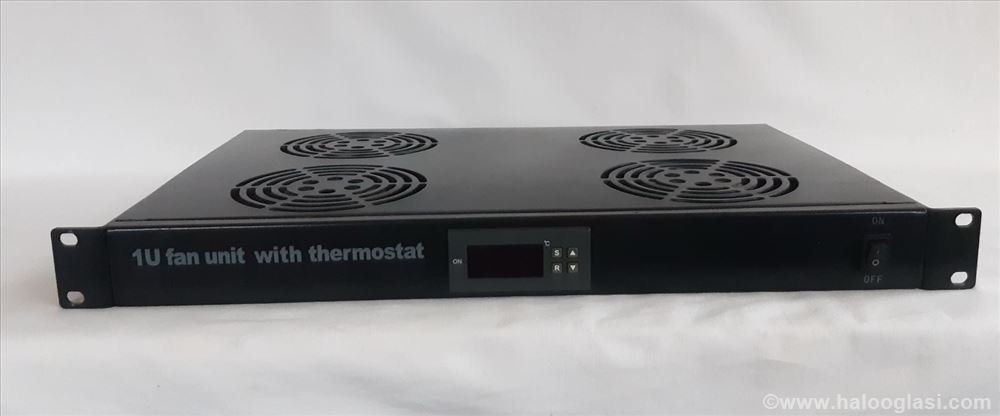 1U Fan Ventilator panel sa 4 ventilatora i digital | Halo Oglasi