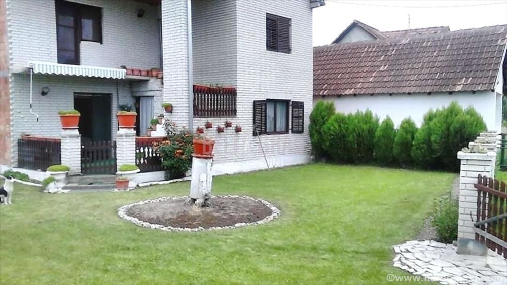 Lepa kuća u Dudovici | Halo Oglasi