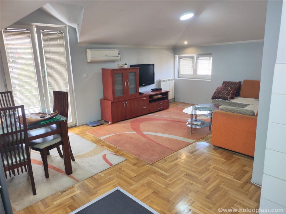 Zvezdara, Vitezova Karadj. zvezda 50 m2, parking | Halo Oglasi