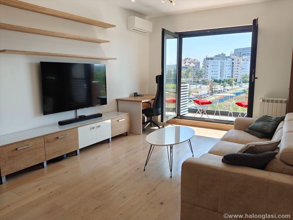 Square 43, lux zgrada, garaža, ID 24831 | Halo Oglasi