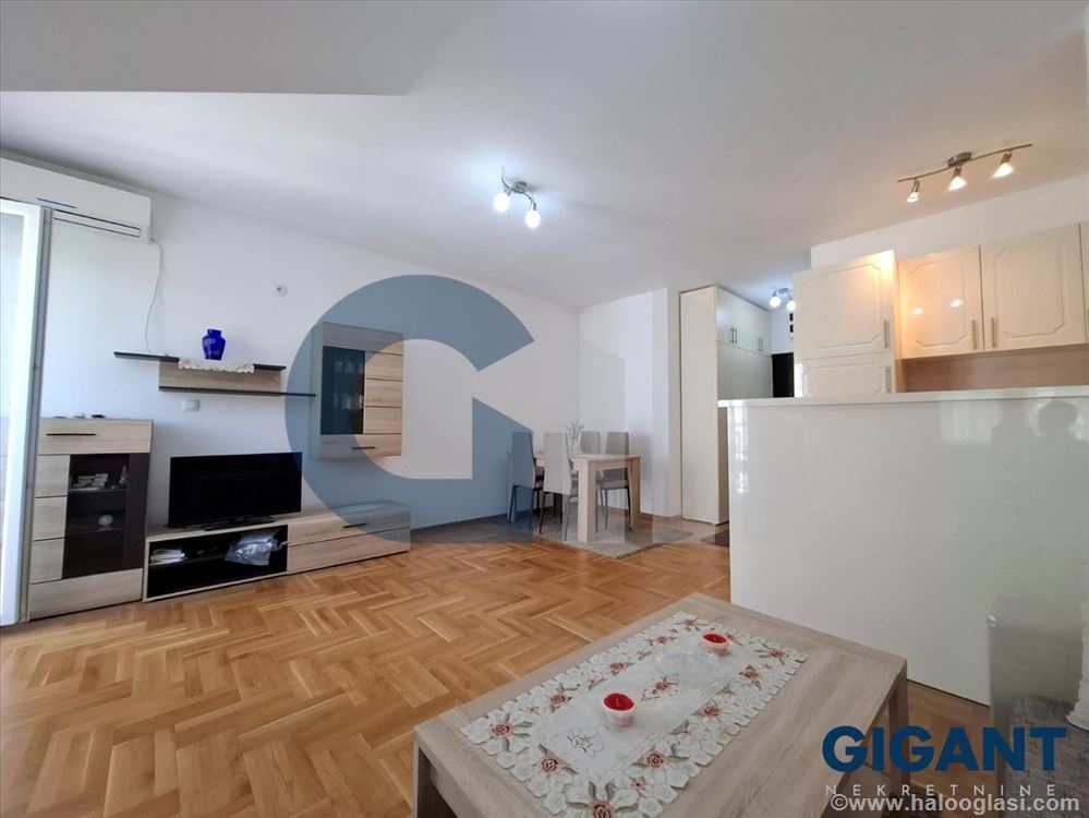 Lekino brdo, 43m2, III, cg | Halo Oglasi