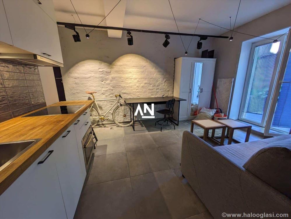 Stari grad, Dorćol, Đorđa Jovanovića, 22m2+7m2 ID# | Halo Oglasi