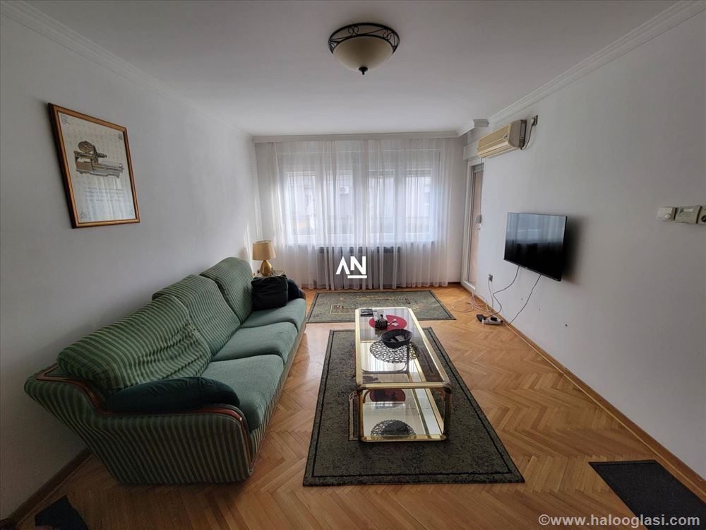 Voždovac, Admirala Vukovića, Autokomanda, 2.0, ful | Halo Oglasi