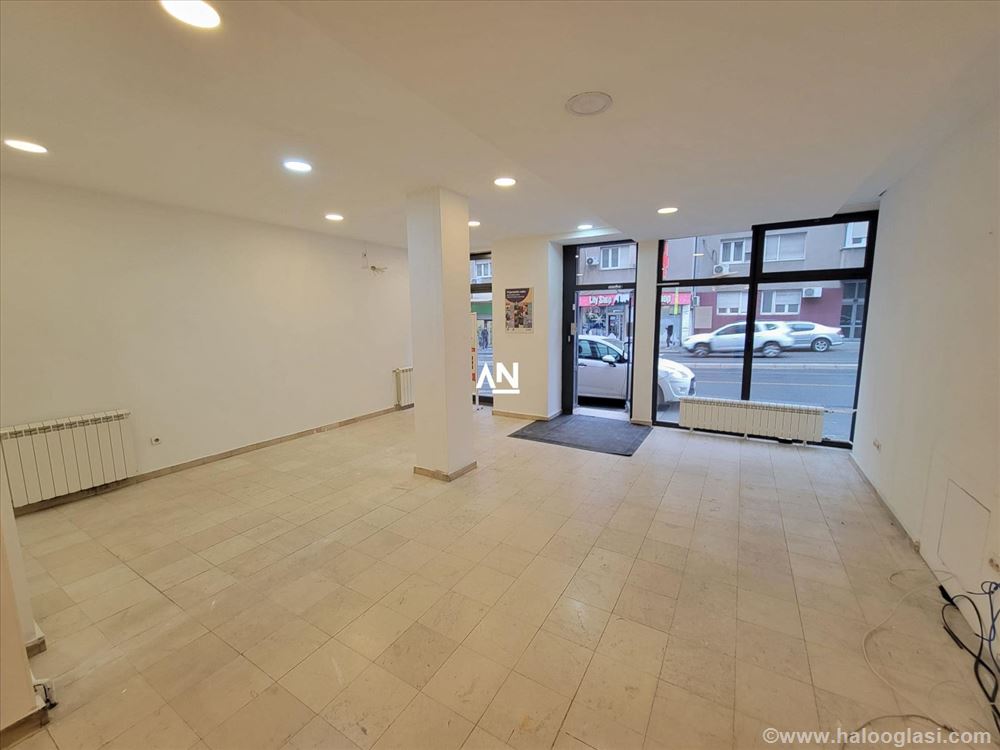 Voždovac, Vojvode Stepe, Autokomanda, 152m2, velik | Halo Oglasi