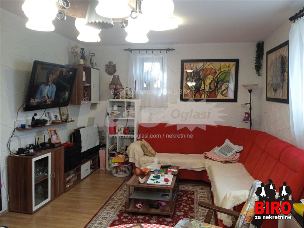 Kuća,Žabalj,Centar,kv: 235.00, ID: 3000336 | Halo Oglasi
