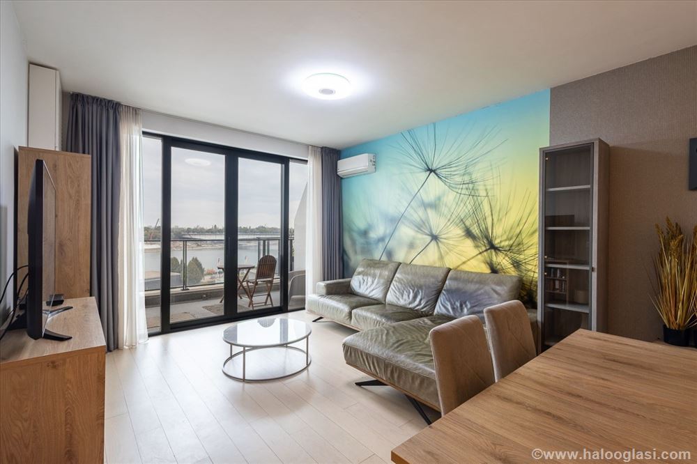 Penthouse sa pogledom na reku - BW Magnolia | Halo Oglasi