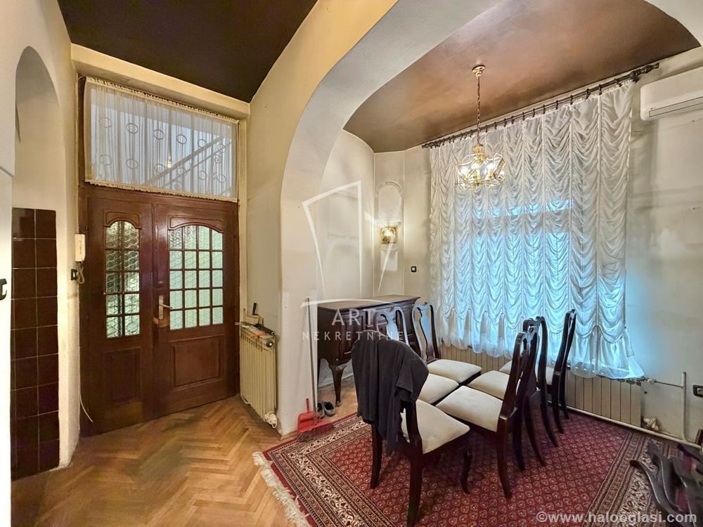 Stari grad, 3.0 salonac, mereno 76m2 ID#12673 | Halo Oglasi