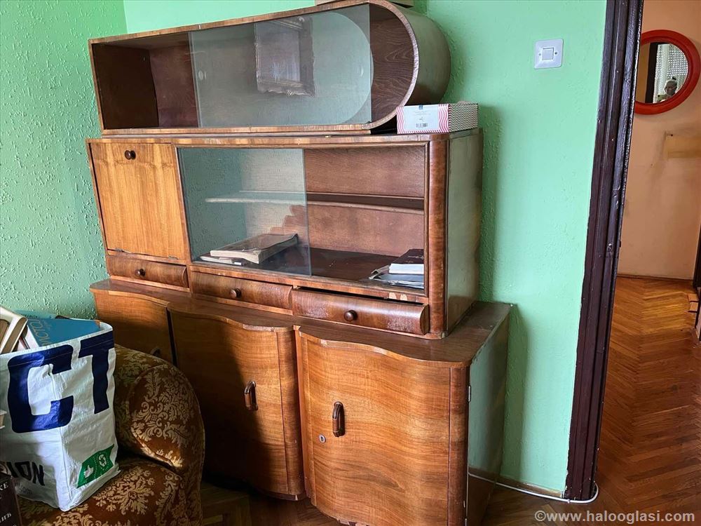Starinski retro ormar | Halo Oglasi