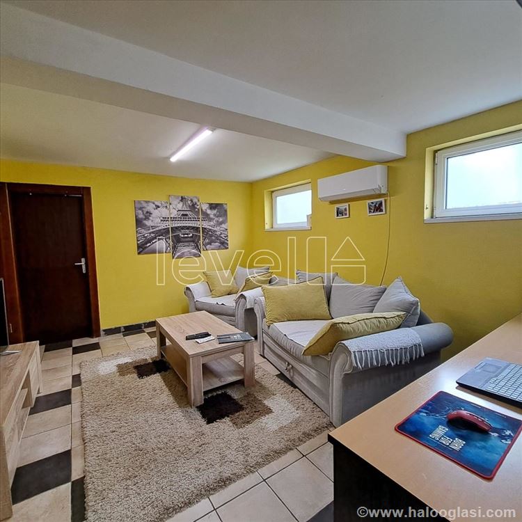 Stan,Novi Sad,Cara Dušana,kv: 68.00, € 119000 | Halo Oglasi