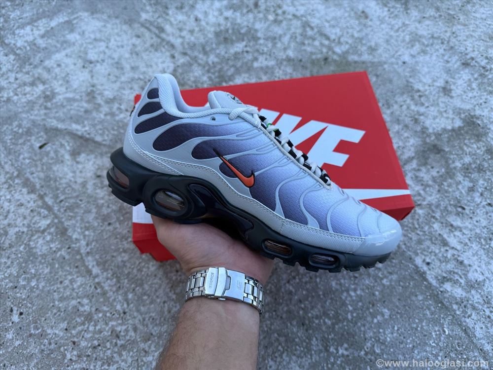 Nike Air Max Plus TN, Grey; Nove Nike TN patike | Halo Oglasi