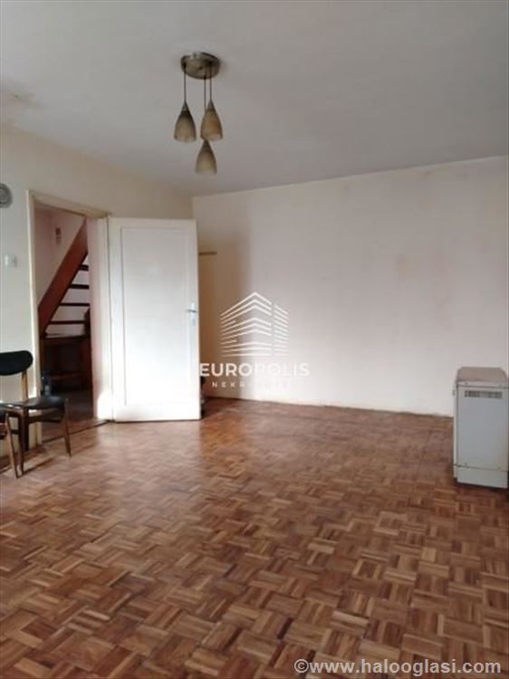 Jelezovačka, Resnik, Rakovica ID#8759 | Halo Oglasi