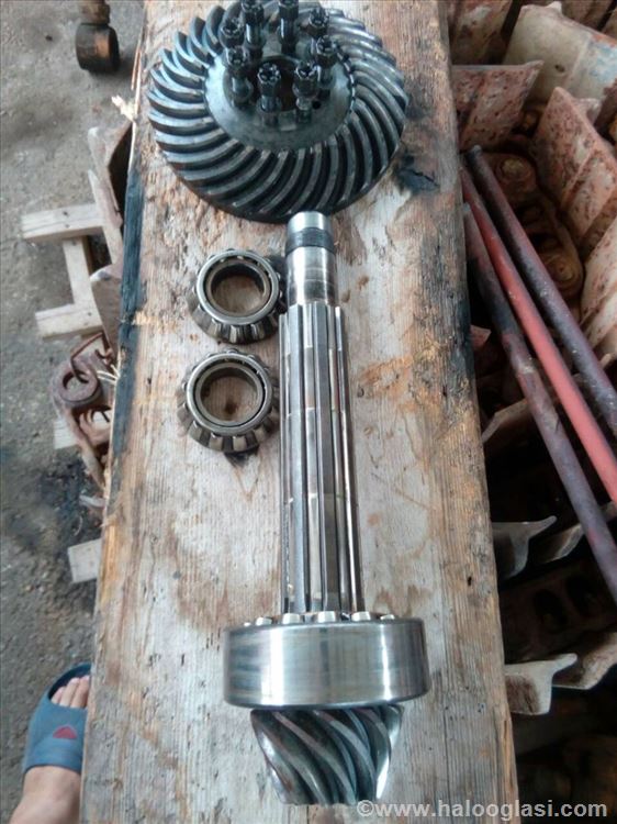 Diferencijal za buldozer tg 90 | Halo Oglasi