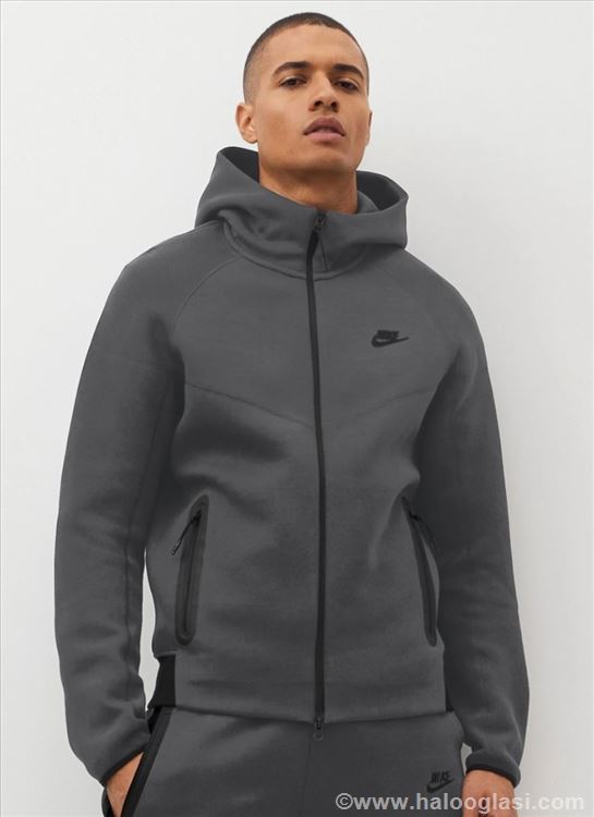 Nike Tech Fleece - Siva - S Velicina - Novo | Halo Oglasi