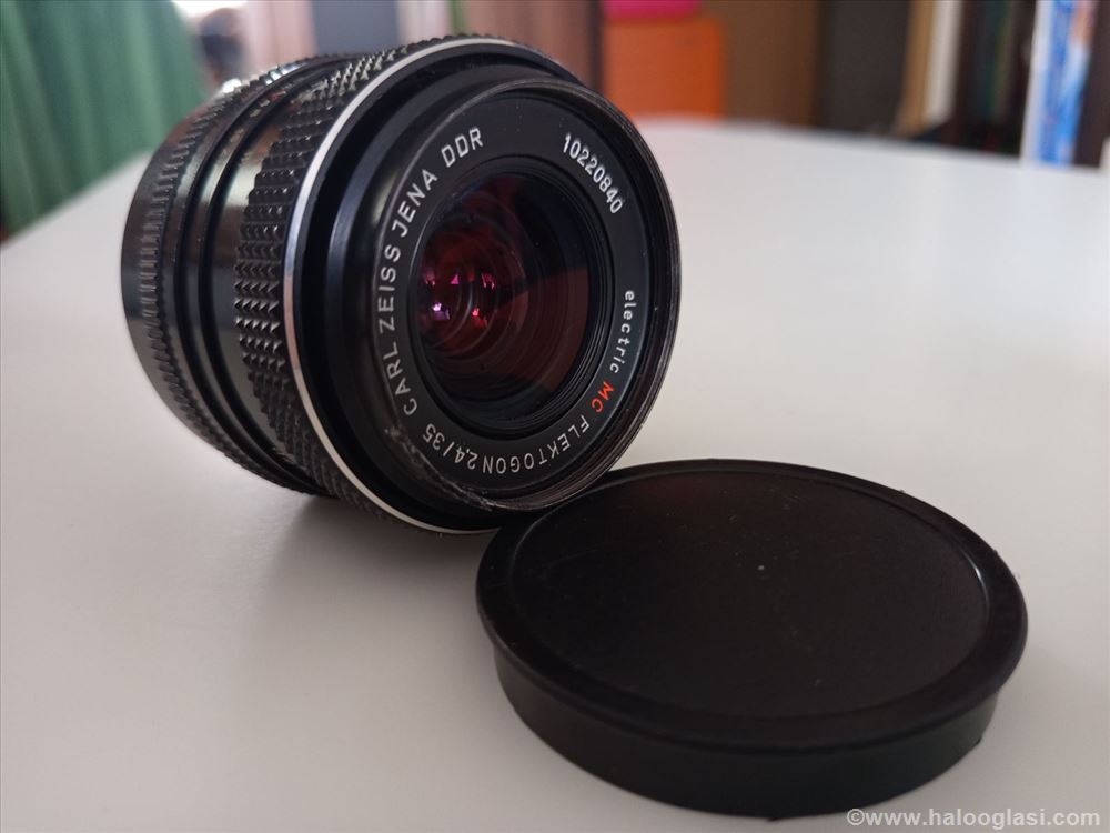 Flektogon 2.4/35 MC Carl Zeiss Jena na M42 navoj | Halo Oglasi