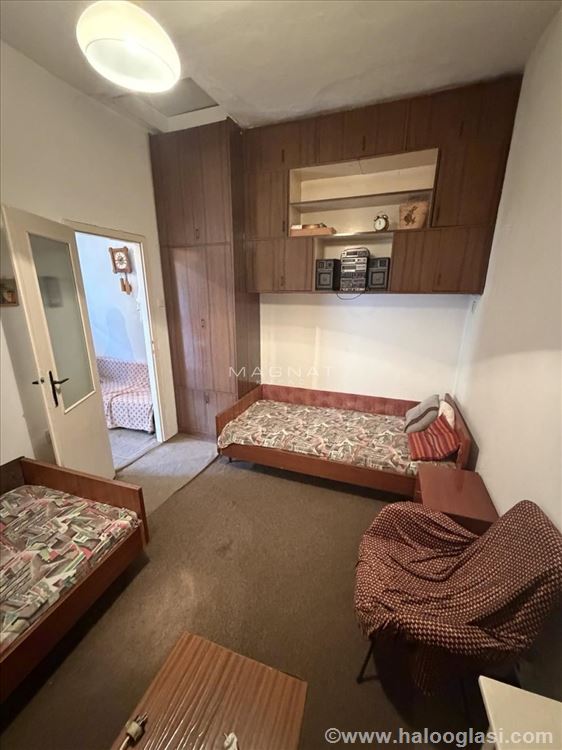 Zemun - Centar, u blizini keja ID#5484 | Halo Oglasi