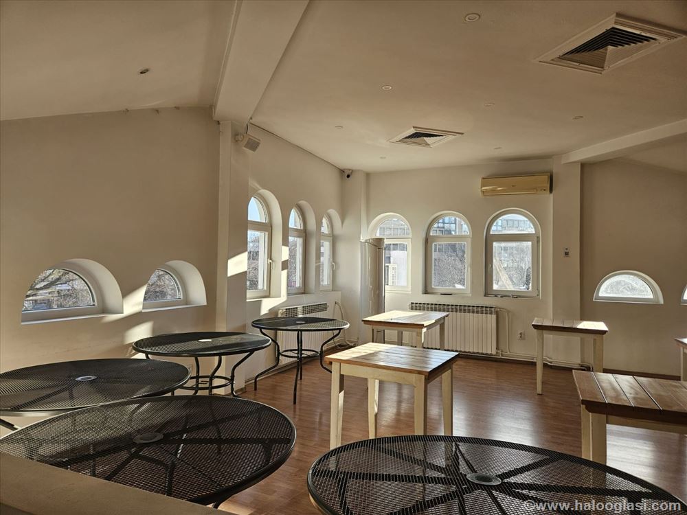 Lokal Ustanička, 320m2+bašta | Halo Oglasi